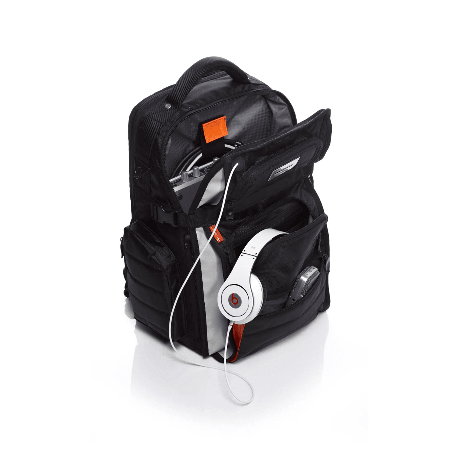 Mono Classic FlyBy Backpack, Black